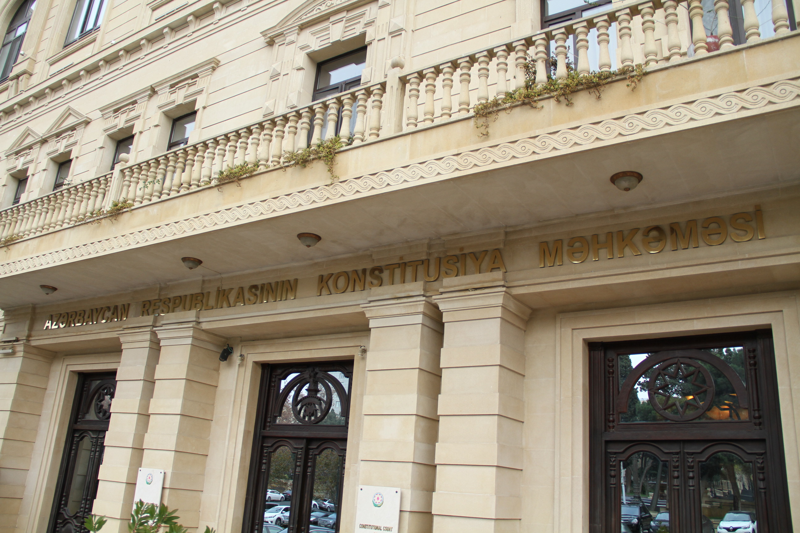 Konstitusiya Məhkəməsi qərar qəbul etdi